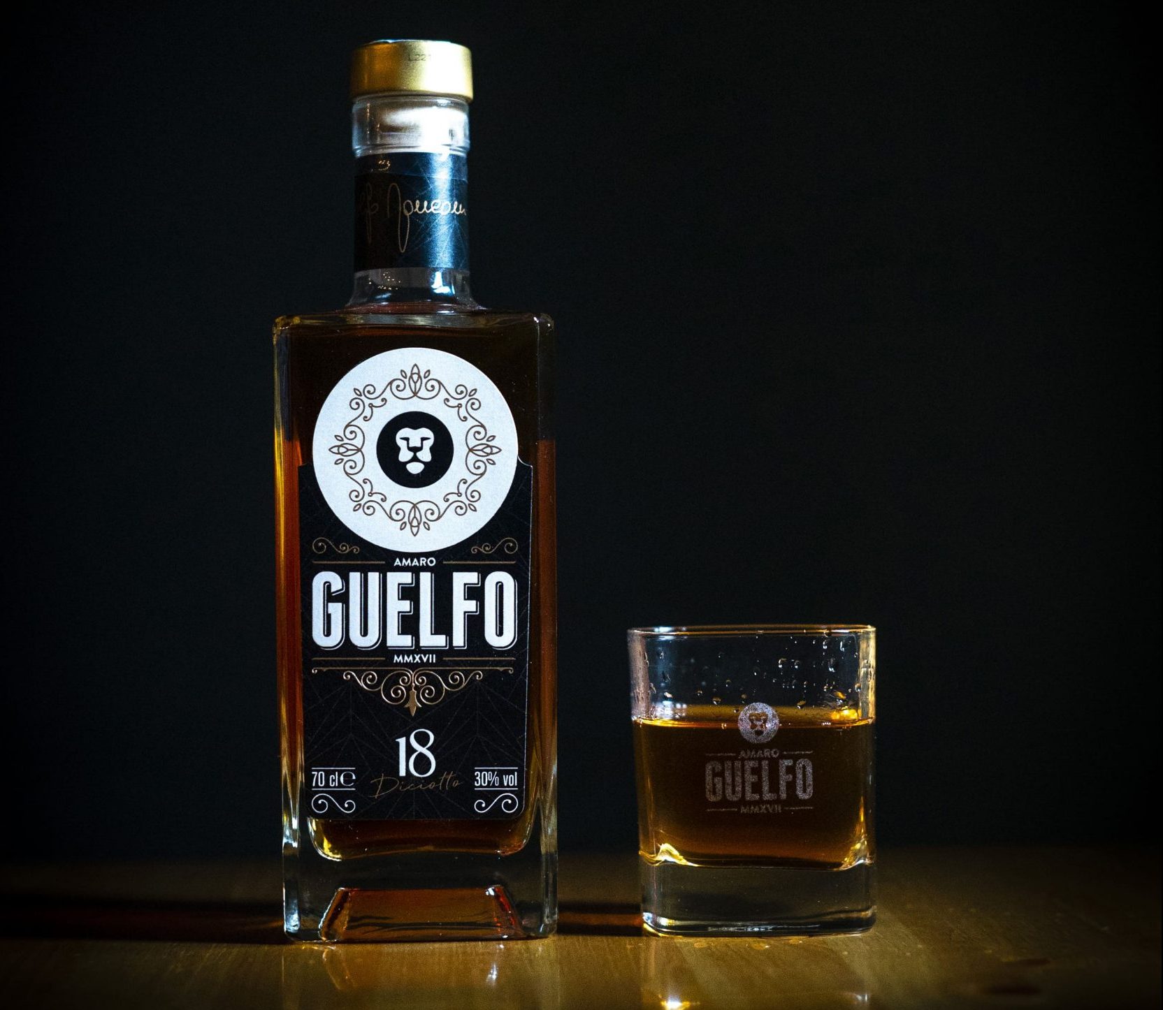 Amaro Guelfo, l'iconico spirit festeggia cinque anni...con un nuovo ...