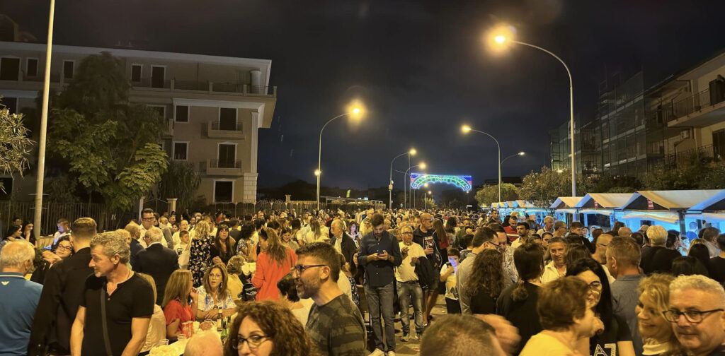 Vivi Ficarazzi celebra lo street food locale | Cook Magazine